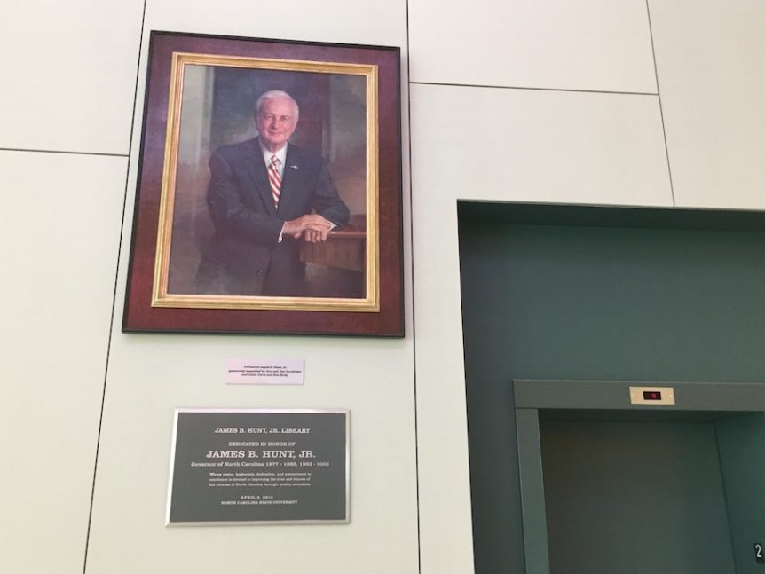 25 Pictures Show Why Hunt Library is NOT your Typical College Library